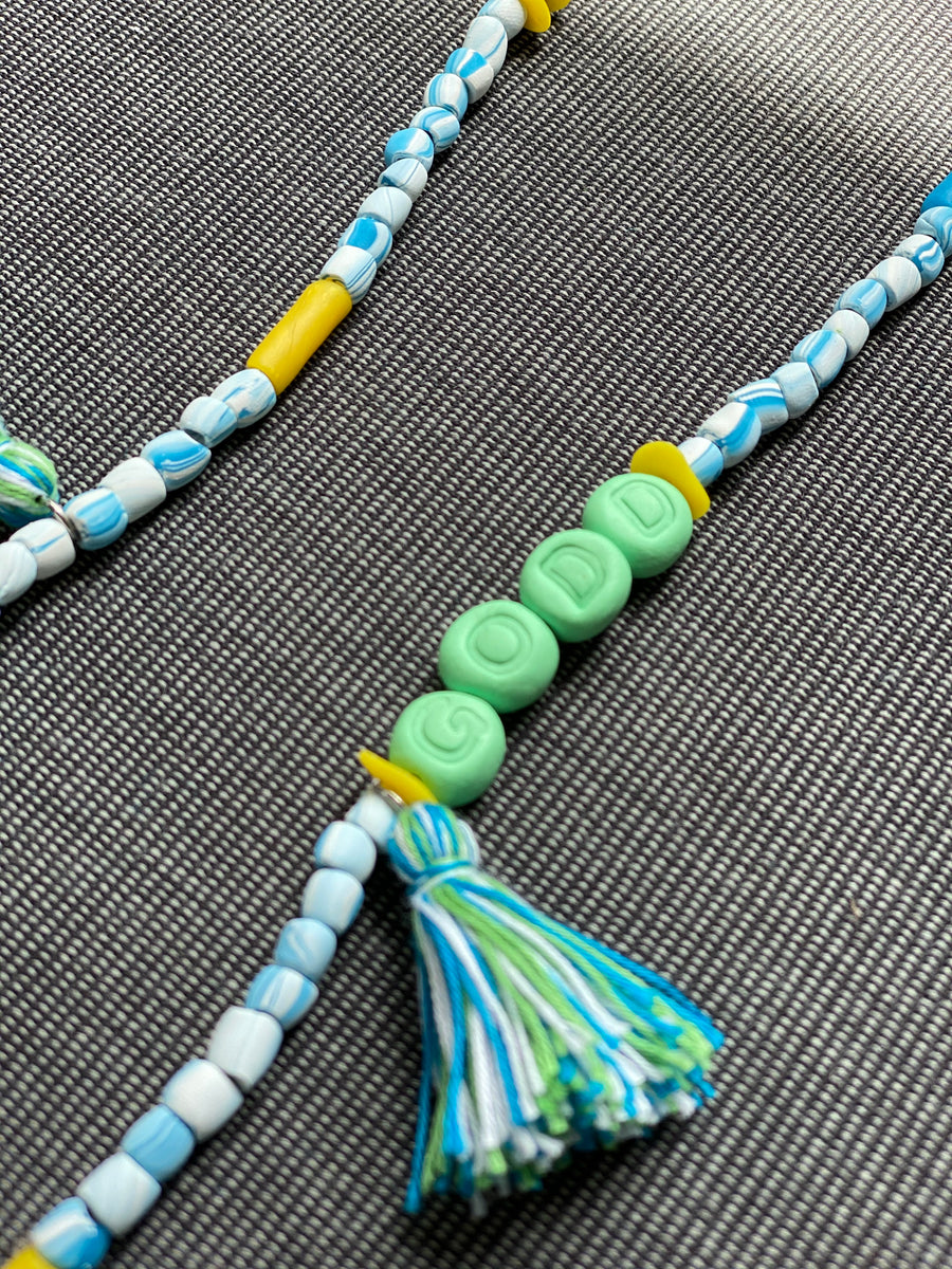 Bead Mask Strap (Blue Tone)/ สายลูกปัดคล้องหน้ากากอนามัยโทนสีฟ้า – NuNu ...